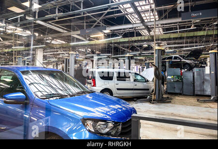 Samara, Russia - February 3, 2019: Inside in the auto repair service ...