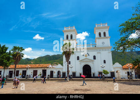 GIRON, COLOMBIA - MAY 3: View of the basilica and main plaza in Giron ...