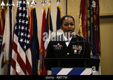 Staff Sgt. Nikki Felton, a Soldier with Headquarters and Headquarters ...