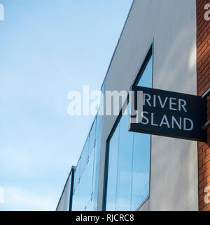 Sign for clothing shop River Island Stock Photo - Alamy