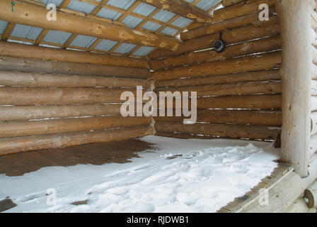 Moose Mountain Shelter located along the Appalachian Trail (Moose ...