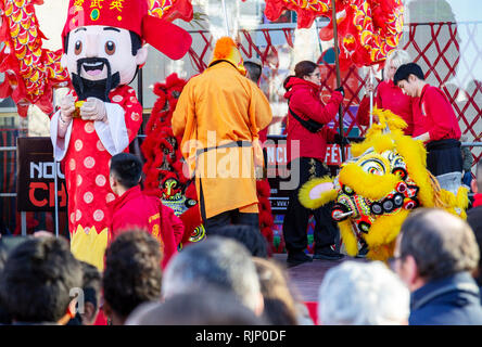 Noisy-le-Grand, France - February 18,2018: Image of the hands of a ...
