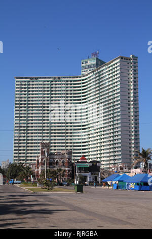 Havana Cuba Edificio Focsa in Vedado an example of 1950 s modernist architecture Stock Photo - Alamy