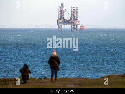 Drilling rig. Wytch Farm Oil Field, Dorset England Stock Photo - Alamy