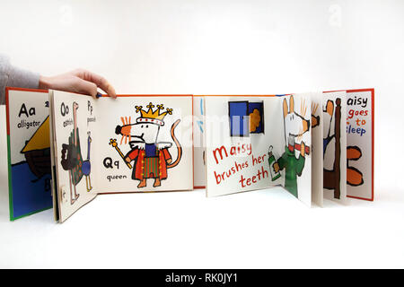 Childrens Books Maisy's ABC and Maisy Goes To Bed Stock Photo - Alamy