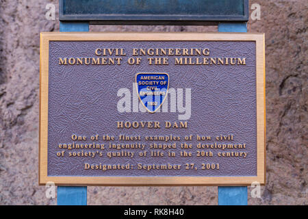 Hoover Dam monument Stock Photo: 21617340 - Alamy