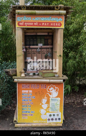 India tea stall Stock Photo - Alamy