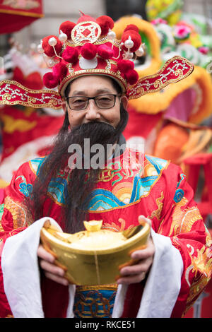 Chinese Traditional Festivals — — Ornaments for the Spring Festival and ...