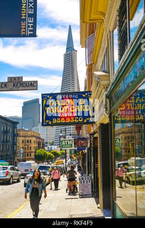 Vesuvio Cafe in San Francisco, USA Stock Photo - Alamy