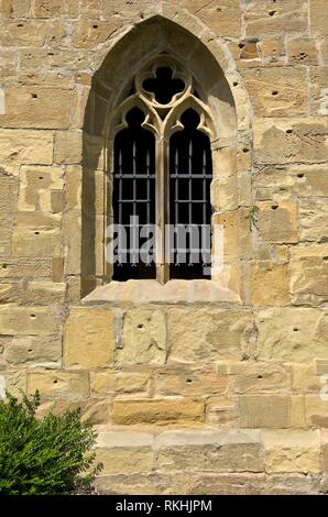 Gothic window with tracery in a wall opening Stock Photo - Alamy