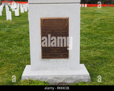 Memorial Grave of the crew of Space Shuttle Challenger at Arlington ...
