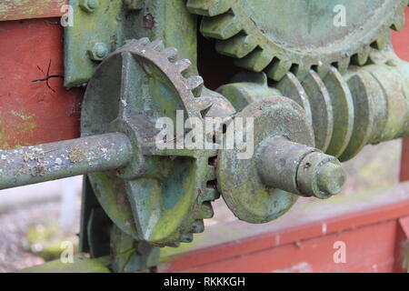 Worm-gear / A worm drive is a gear arrangement in which a worm meshes ...