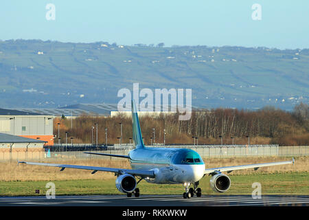 Aer Lingus Airbus A318 take-off from Schiphol airport Stock Photo - Alamy