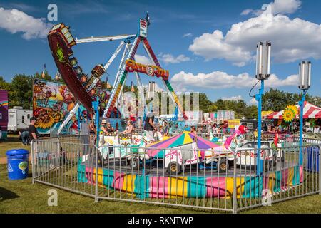 The Wonder shows Midway at the Harvest Festival in Winkler, Manitoba ...