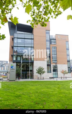 35668 CARILLION 25/10/16 Carillion , Broad Street , Sheffield. Picture ...