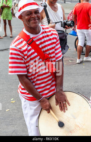 Brazilian girl dancing at Block party in Rio de Janeiro, Brazil during ...