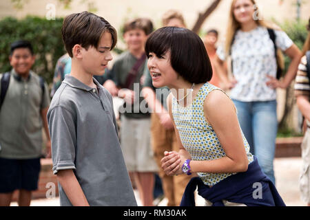 PEN15, from left: Maya Erskine, Isaac Michael Edwards, Pool , (Season 2 ...