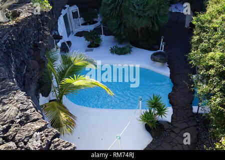 Schwimmbecken, Vulkanhaus, Fundación César Manrique, Vulkan und ...