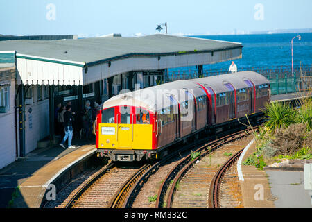Ryde,Pier,head,Bus,Train, Station, Ryde, Isle of Wight, England, UK ...