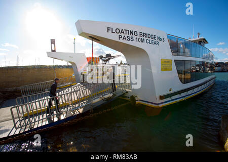 Cowes Floating Bridge a chain ferry crossing the River Medina between ...