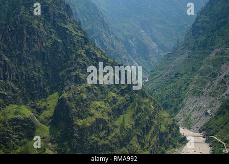The formerly called Hindustan - Tibet road, going along the Sutlej ...