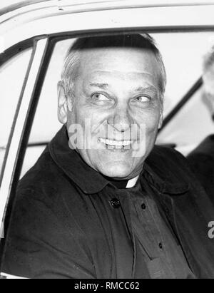 Paul Casimir Marcinkus, Director of the Vatican Bank and confidant of ...