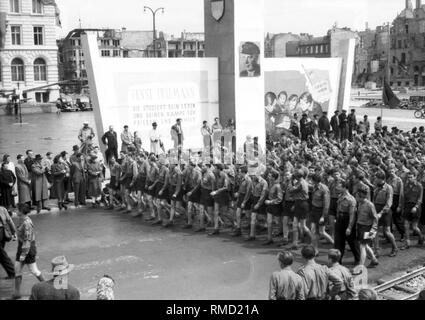 FDJ rally through the city of East Berlin, which was destroyed by the ...
