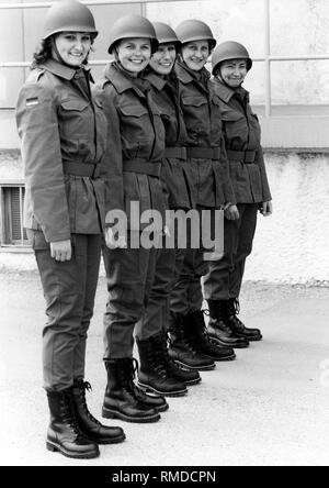 Women in the Bundeswehr: a female soldier of a medical battalion with ...