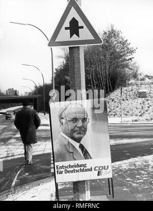 This election poster of the CDU, with its chancellor candidate Helmut ...
