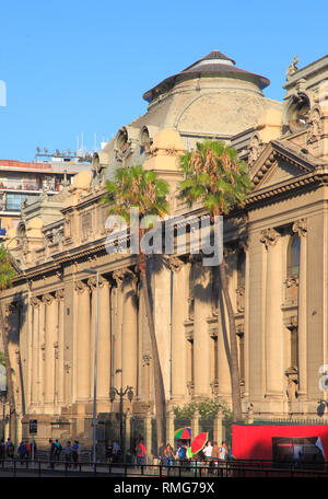 Chile, Santiago, Biblioteca Nacional, National Library Stock Photo - Alamy