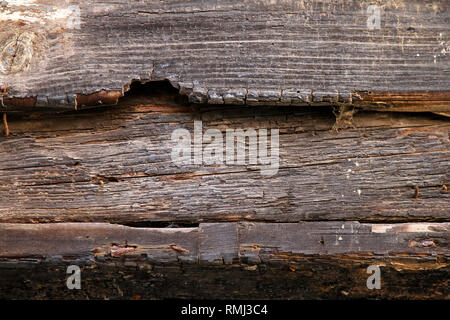Damaged and burned wood beam after fire inferno Stock Photo - Alamy