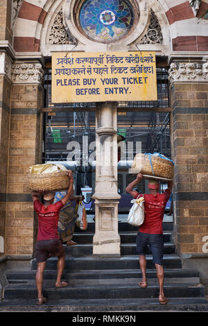 Chhatrapati Shivaji Maharaj Terminus (CSMT),formerly Victoria Terminus ...