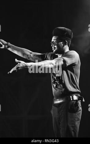 Rapper Joseph Simmons of Run DMC perform at Hip-Hop 50 Live ...