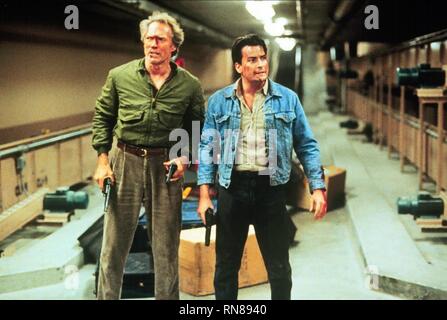 THE ROOKIE -1990 CHARLIE SHEEN Stock Photo - Alamy