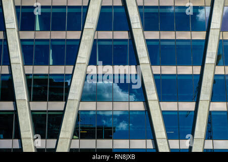 Reston Station Office Building, 1900 Reston Metro Plaza, Reston ...