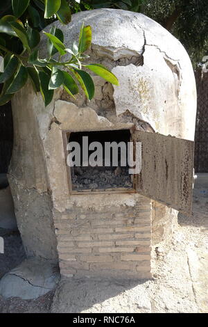 small pottery kiln Stock Photo - Alamy