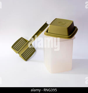 Original vintage container for olives, from the famous brand Tupperware ...