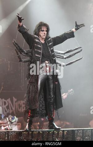Singer and songwriter Alice Cooper (born Vincent Damon Furnier) is ...