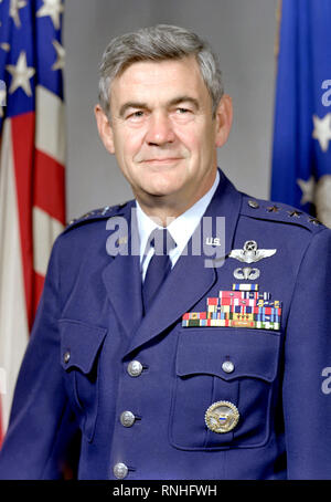 1981 - LGEN James H. Ahmann, USAF Stock Photo - Alamy