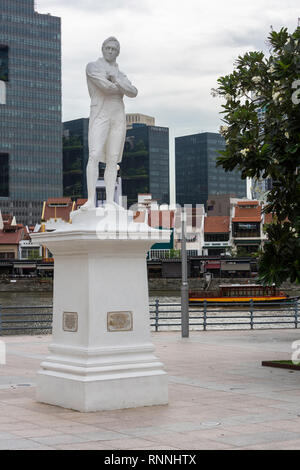 Sir Raffles statue Stock Photo - Alamy