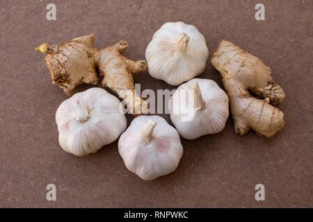 Garlic and ginger Stock Photo - Alamy