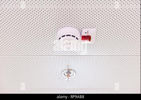 Fire detector at false ceiling. Fire alarm system Stock Photo - Alamy