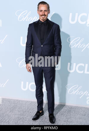 Actor Jasper Paakkonen arrives at the 2019 Hollywood For Science Gala ...