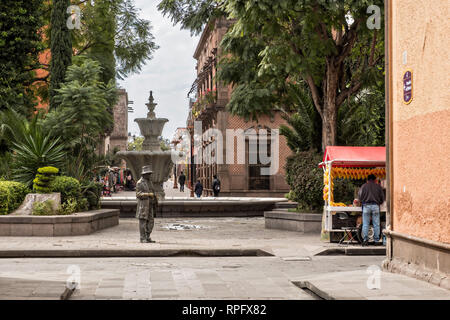 Statue of Juan del Jarro, San Luis Potosi, Mexico Stock Photo - Alamy