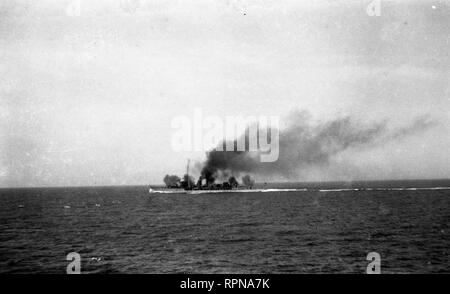 ROYAL NAVY Leichter Kreuzer Danae-Klasse / Light Cruiser Danae-Class ...