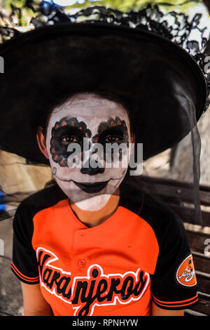 Naranjeros, baseball jersey, LMP. celebrated a festival of Catrinas and ...