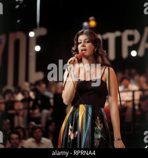 HITPARADE / MONIKA MORELL, 1977 Grimm897 Stock Photo - Alamy