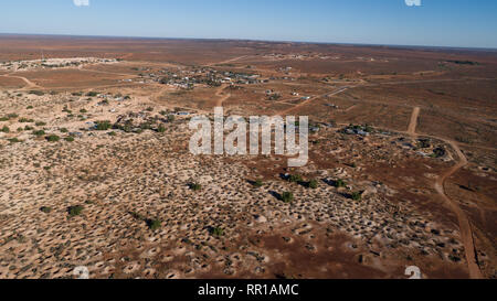 Aerial view of White Cliffs opal mining in NSW Stock Photo - Alamy