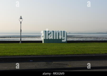 Green shelter, street lights, street lamps, bull wall, clontarf road ...