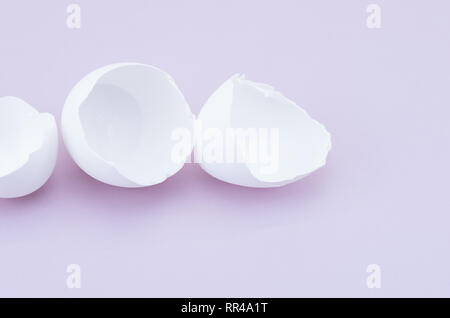 white empty broken egg shells Stock Photo - Alamy